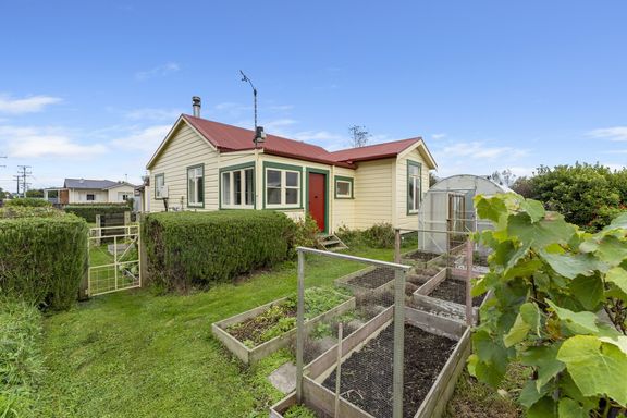 Property value - 127 Sowry Road, Woodville - realestate.co.nz
