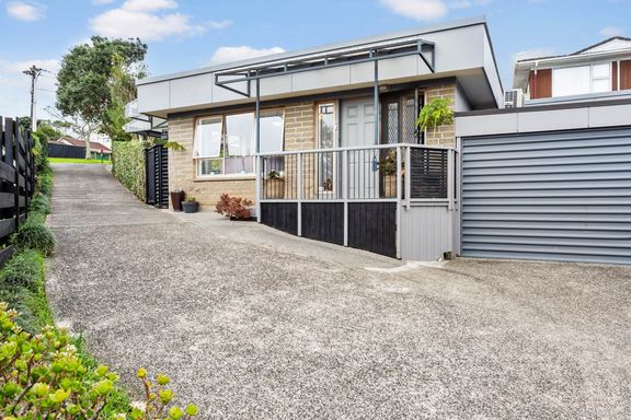Property value - 1/20B Sunnynook Road, Sunnynook - realestate.co.nz