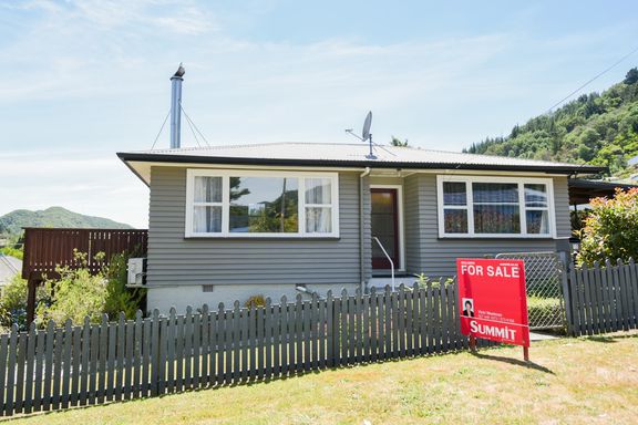 Property value - 12 Lincoln Street, Picton - realestate.co.nz