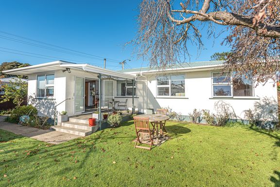 Property value - 64 Fitzherbert Avenue, Tawhero - realestate.co.nz