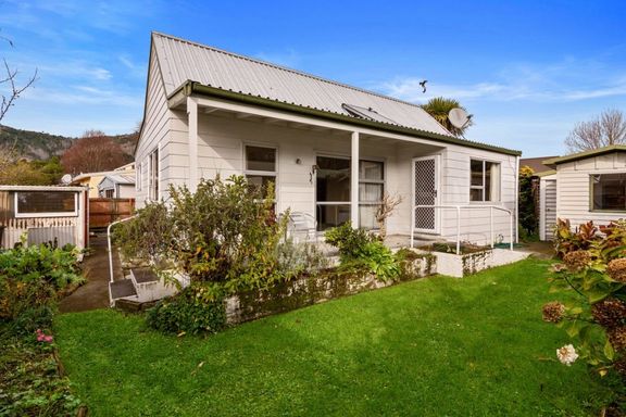 Property value - 2 Broadfield Place, Nelson South - realestate.co.nz