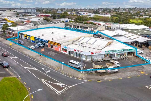 Property value - 92A Railside Avenue, Henderson - realestate.co.nz