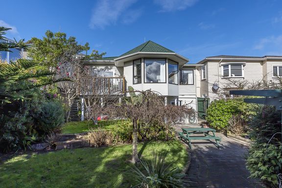 Property value - 34 Cavendish Square, Strathmore Park - realestate.co.nz