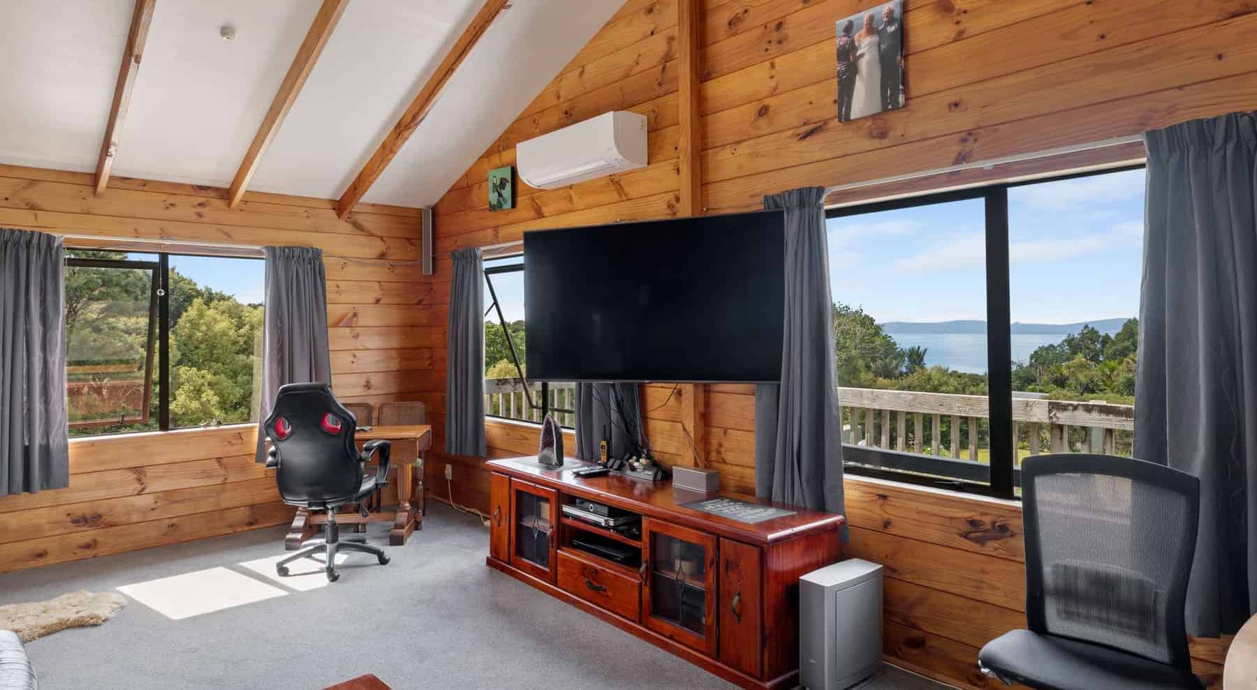 20 Puriri Place, Coromandel, Thames-Coromandel - For Sale - realestate ...
