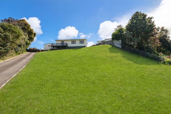 Property value - 11 Constable Road, Waiuku - realestate.co.nz