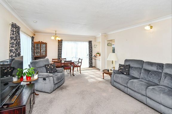 Sold - 2/30 Sturdee Road, Manurewa - realestate.co.nz