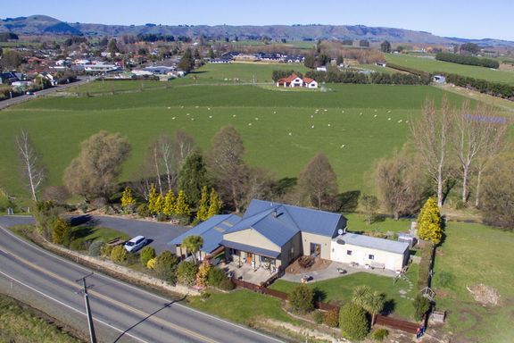 Property value - 989 Lee Stream-outram Road, Outram - realestate.co.nz