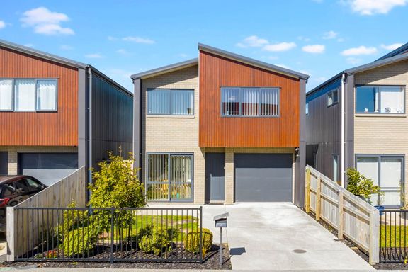 Property value - 58 Black Beech Crescent, Takanini - realestate.co.nz