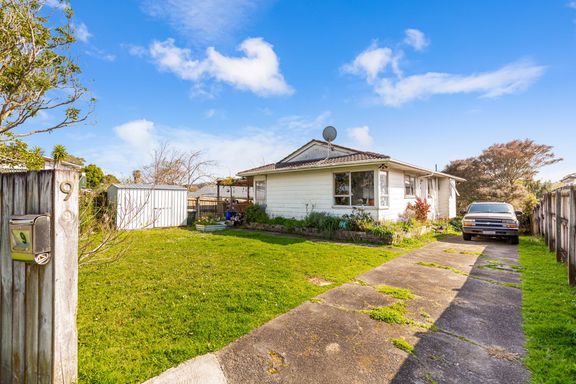Property value - 9 Vanden Place, Henderson - realestate.co.nz