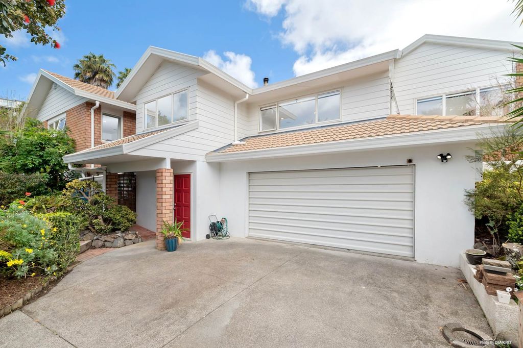 Sold - 17 Emlyn Place, Torbay - realestate.co.nz