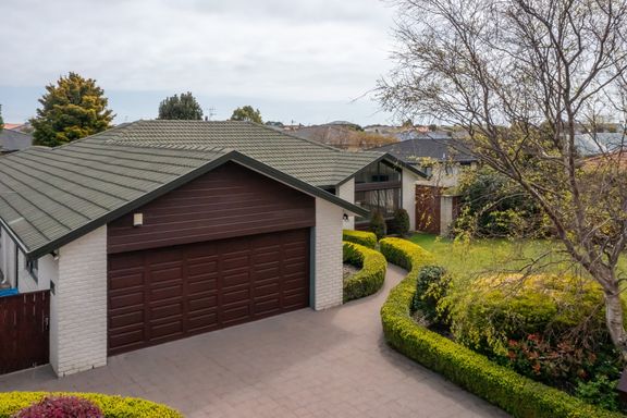 Property value - 83 Cedar Drive, Paraparaumu Beach - realestate.co.nz