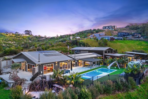 Property value - 189 Point View Drive, East Tamaki Heights - realestate ...