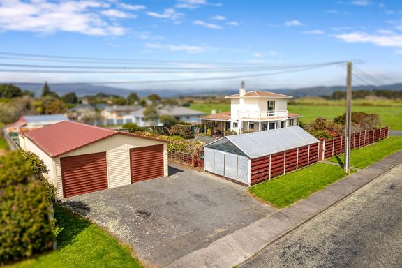 Property value - 2A Kiharoa Street, Otaki Beach - realestate.co.nz