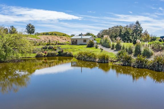 Property value - 104 Hokio Sand Road, Hokio Beach - realestate.co.nz