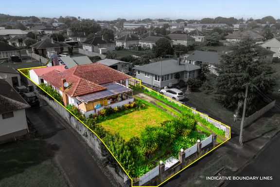 Property value - 15 Gaye Crescent, Otara - realestate.co.nz