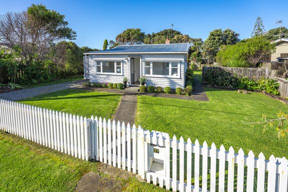 Property value - 37 Waimea Road, Waikanae Beach - realestate.co.nz