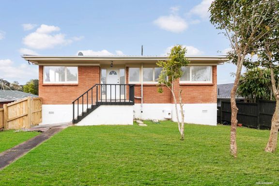 Property value - 1/18 Castleton Drive, Howick - realestate.co.nz