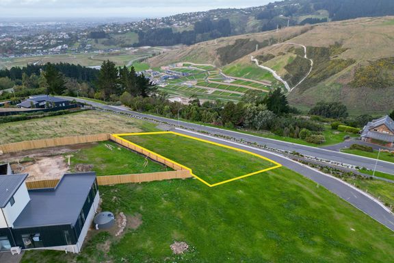 Property value - 16 Eaglesfield Close, Westmorland - realestate.co.nz