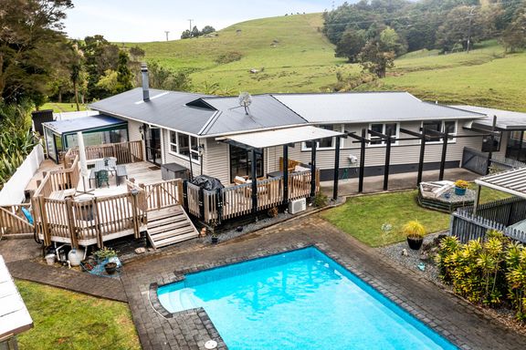 Sold - 27A Huia Street, Whau Valley - realestate.co.nz