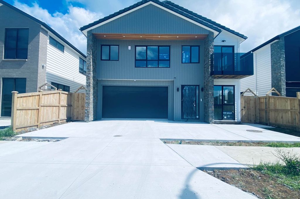 Sold - 7 Bush View Place, Flat Bush - realestate.co.nz