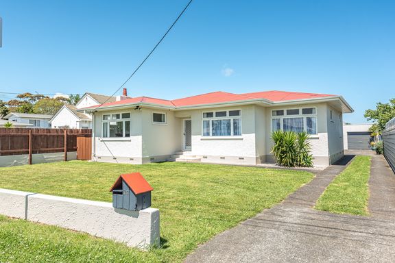 Property value - 73 Fitzherbert Avenue, Tawhero - realestate.co.nz