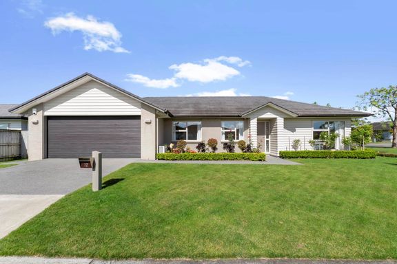 Property value - 12 Strathaven Road, Wattle Downs - realestate.co.nz