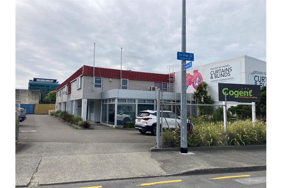 For lease 10 Te Puni Street, Petone - realestate.co.nz