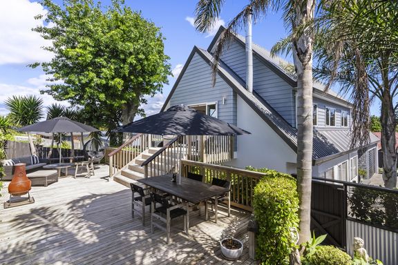 Property value - 45 Cockle Bay Road, Cockle Bay - realestate.co.nz