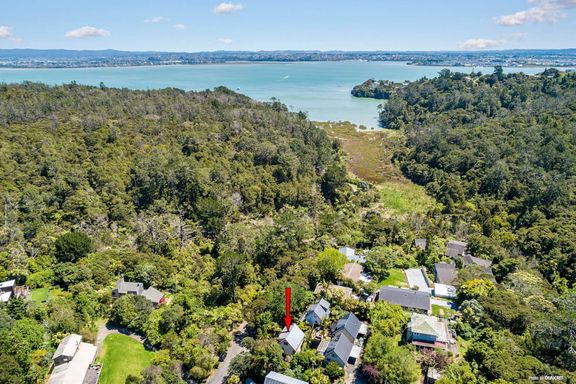 Property value - 4/143 Balmain Road, Birkenhead - realestate.co.nz