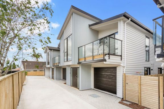 Property value - 95 Swanson Road, Henderson - realestate.co.nz