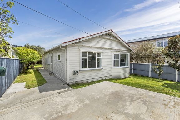 Property value - 6 Mamari Street, Rongotai - realestate.co.nz