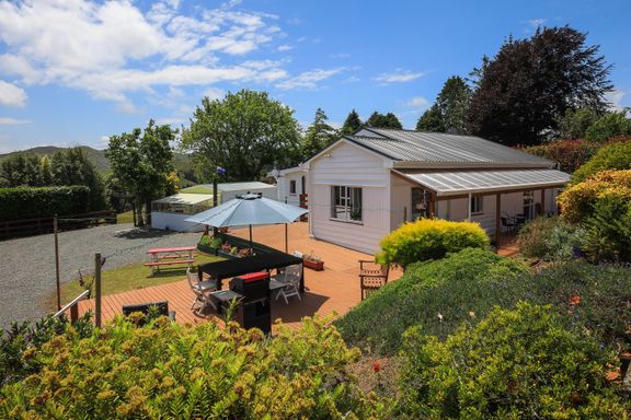 Sold - 1/721 Limeworks Loop Road, Te Pahu - realestate.co.nz