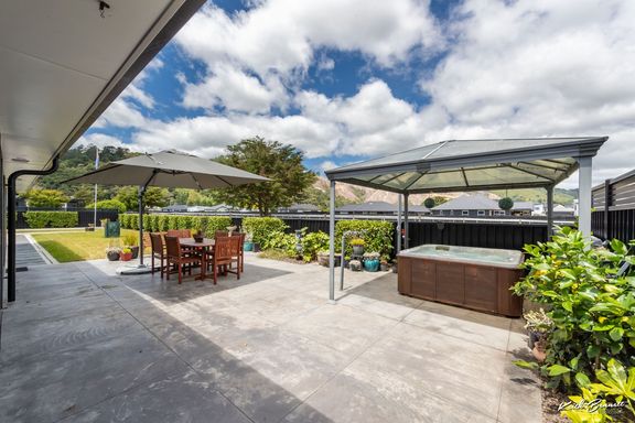 Sold - 33 Buddle Road, Trentham - realestate.co.nz