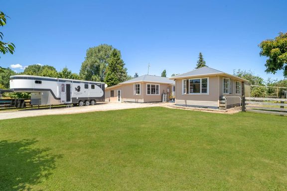 Property value - 70 Tapuihikitia Road, Te Karaka - realestate.co.nz
