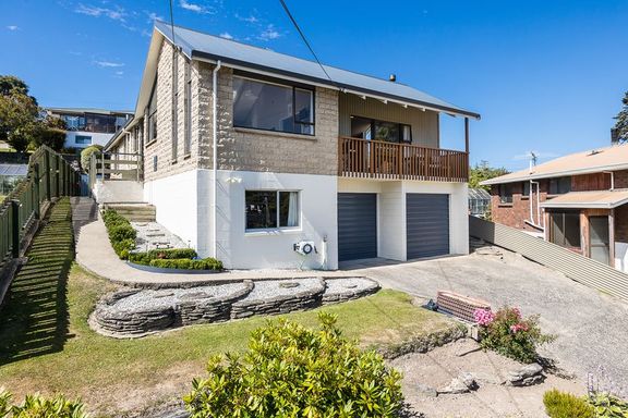 Property value - 47 Elwyn Crescent, Green Island - realestate.co.nz