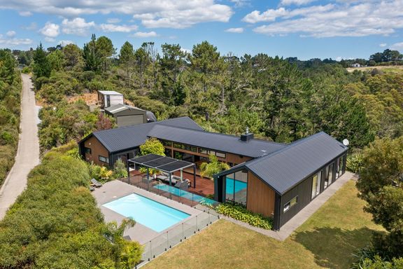 Property value - 1237 East Coast Road, Redvale - realestate.co.nz