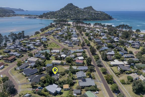 Property value - 25 Dunlop Drive, Pauanui - realestate.co.nz