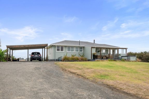 Property value - 398 Hokio Sand Road, Hokio Beach - realestate.co.nz