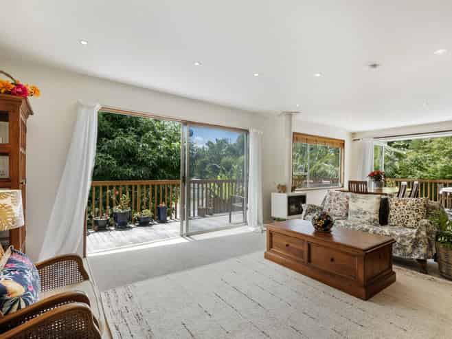 Murrays Bay Homes and Real Estate for Sale - realestate.co.nz