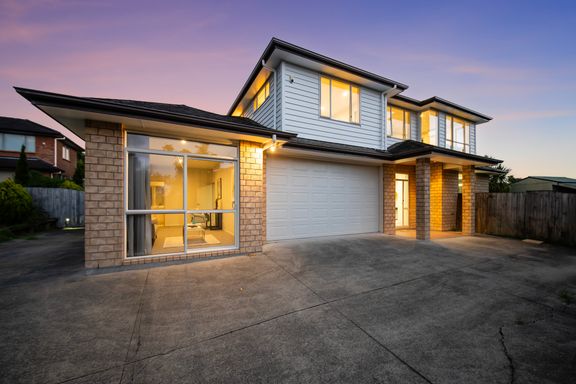 Property value - 7 Gordon Stanley Drive, Massey - realestate.co.nz