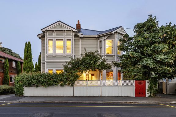 Sold - 54 Hobson Street, Thorndon - realestate.co.nz