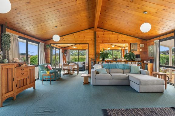 Property value - 47 Moutere Road, Hokio Beach - realestate.co.nz