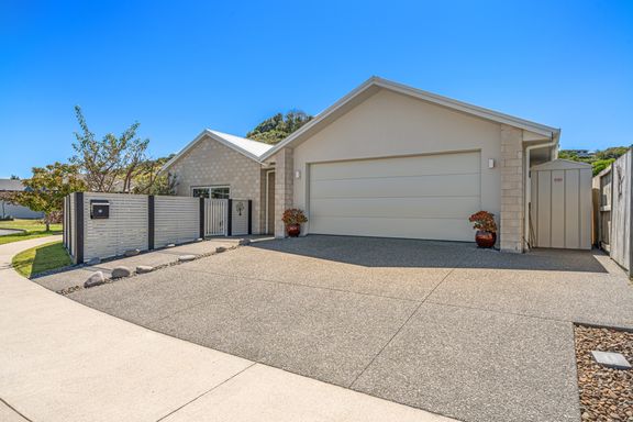 Property value - 22 Saint Pauls Drive, Brookfield - realestate.co.nz