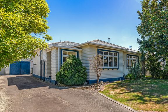 Property value - 16 Burns Avenue, Takaro - realestate.co.nz