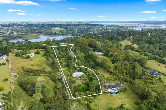 Property value - 300 Paremoremo Road, Paremoremo - realestate.co.nz