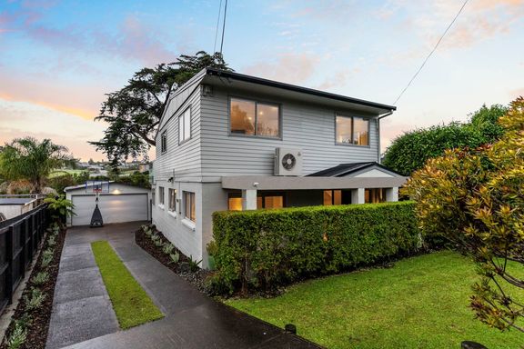 Sold - 36 Rimu Road, Stanmore Bay - realestate.co.nz