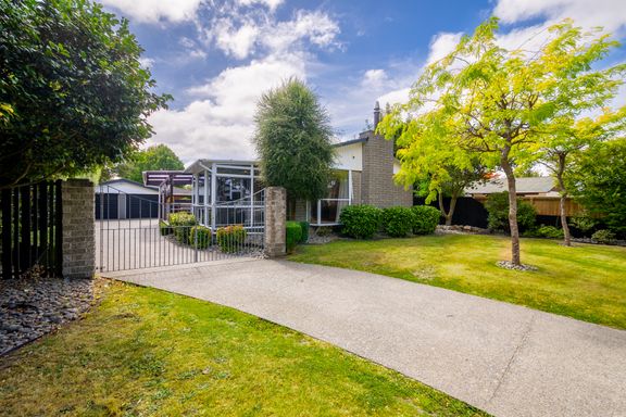 Property value - 68 Woodbury Street, Russley - realestate.co.nz