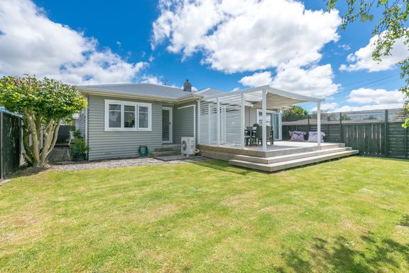 Property value - 15 Sandwich Road, Saint Andrews - realestate.co.nz
