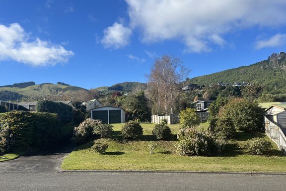 Property value - 3 Angela Place, Kinloch - realestate.co.nz