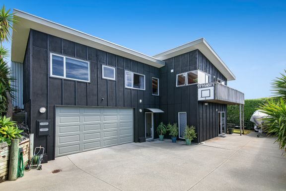 Property value - 11 Athol Place, Algies Bay - realestate.co.nz